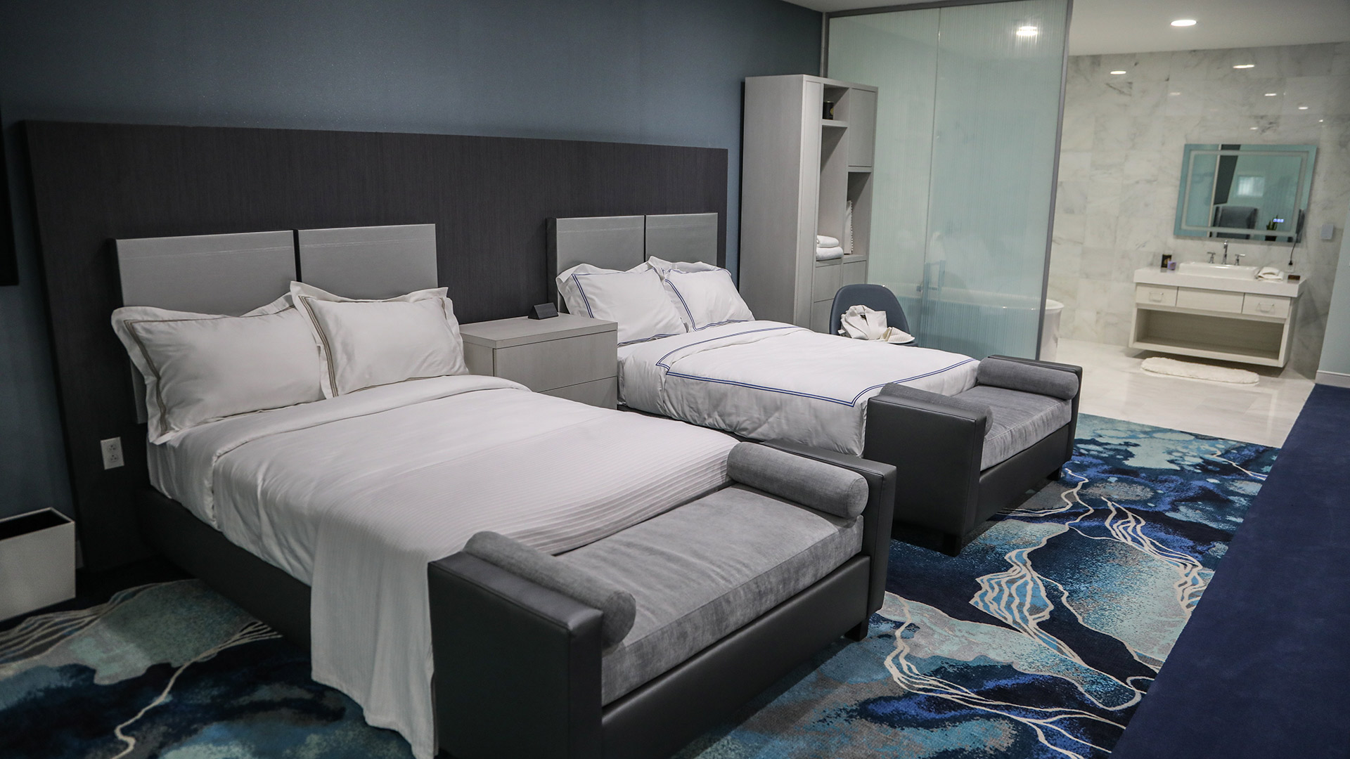 Miami Dade College Reopens MCI Café and Expands Hospitality Institute ...